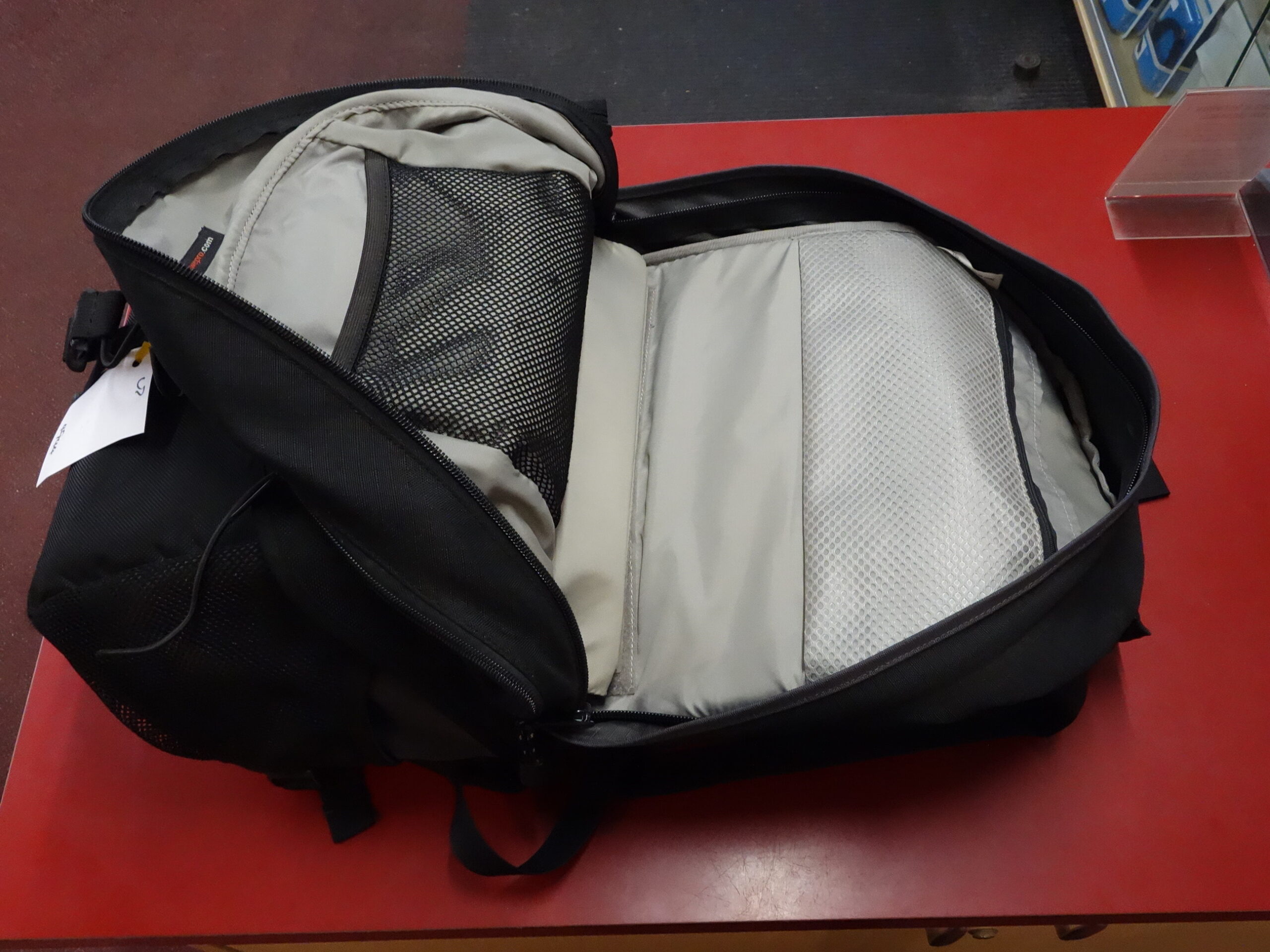 Used Lowepro Rover AW Plus Backpack - York Camera Mart